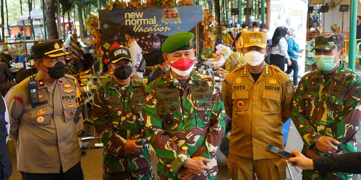 Serbuan Vaksinasi Gelaran Korem 061/Sk Fokus Masyarakat dan Pelajar ...