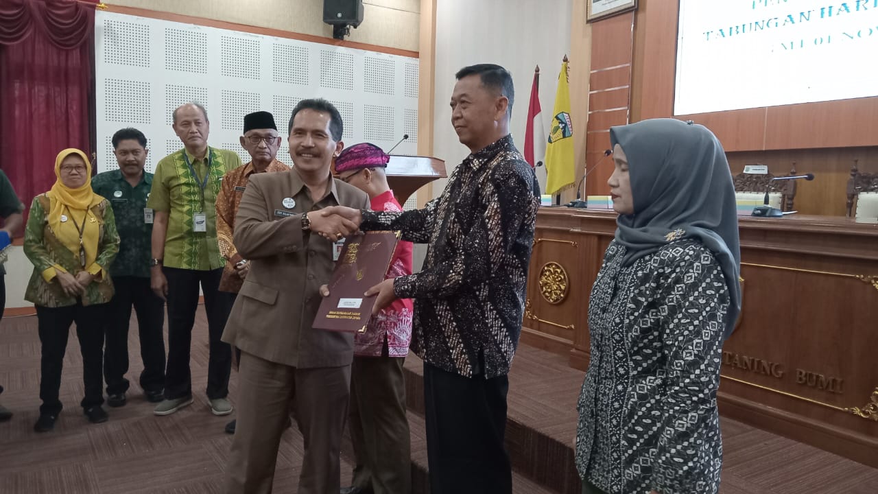 44 ASN Pemkab Jepara Purna Tugas pada November 2023 – GLOBEIndonesia.com 44 ASN Pemkab Jepara Purna Tugas pada November 2023 – GLOBEIndonesia.com